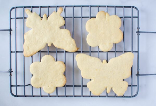 Spring Cutout Cookies with Buttercream Frosting | Sweet Cayenne