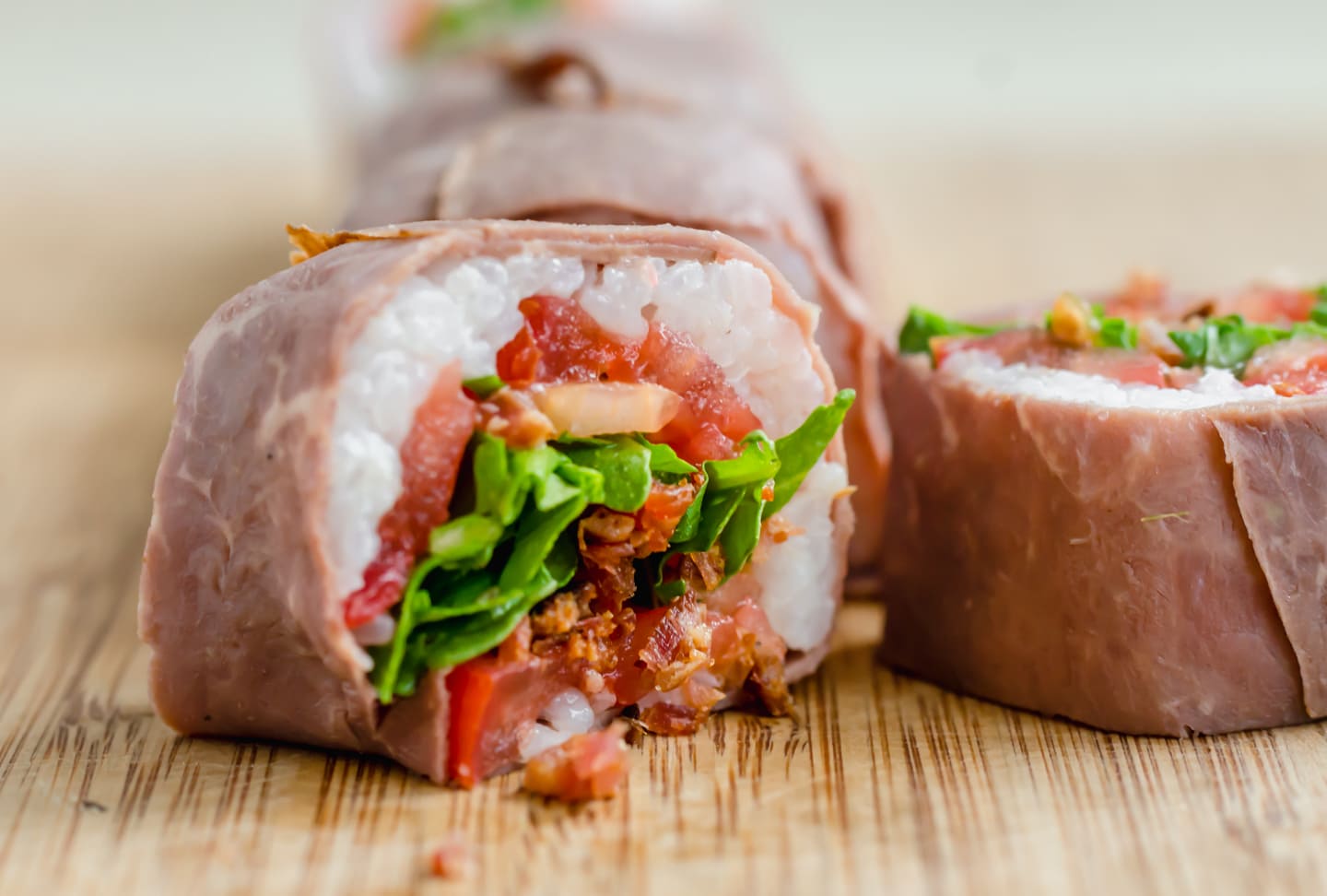 Beefshi: Bacon, Lettuce, and Tomato (BLT) Roll | Sweet Cayenne